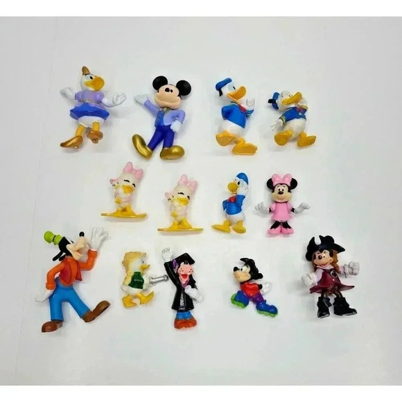 Disney | Toys | Vintage Disney Action Figures Lot Of 4 Donald Duck ...